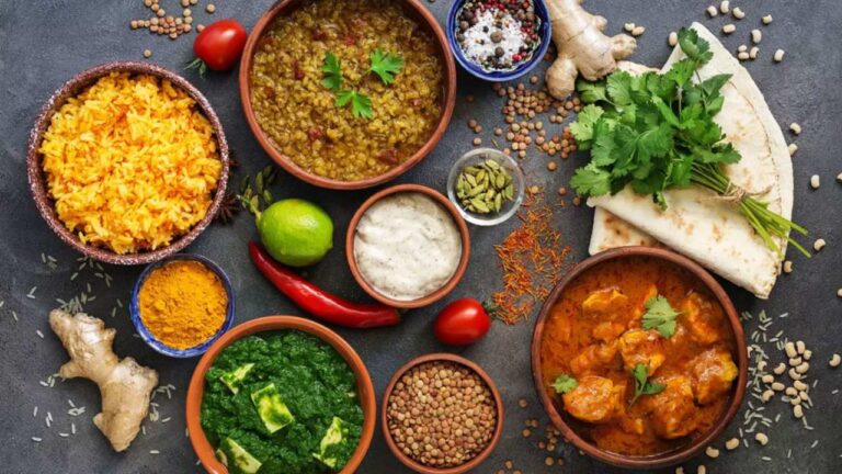 Incompatible Foods in Ayurveda: What They Are & What to Eat