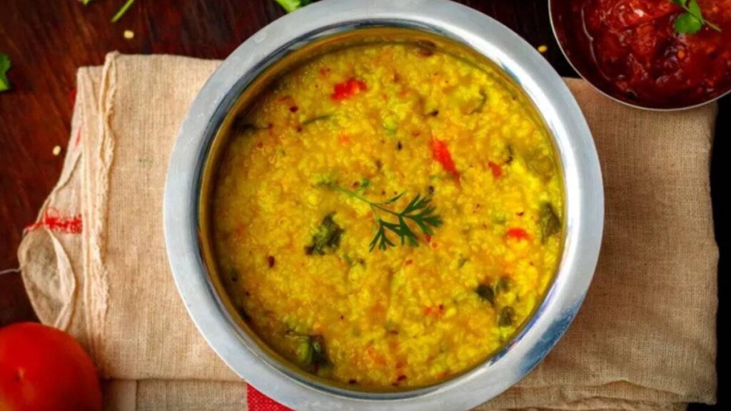 What is Khichuri? What Are Its Benefits?