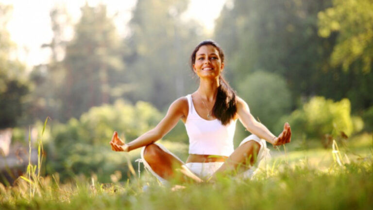 Sarsaparilla (Anantamul) : Benefits, Risks, Dose & Side Effects